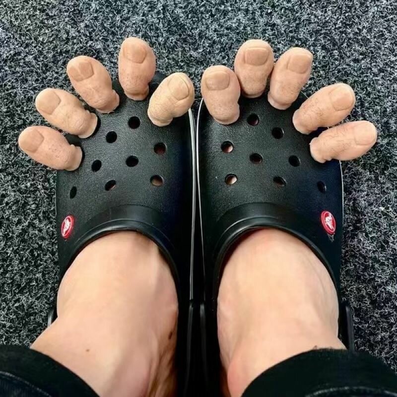 Значки на crocs