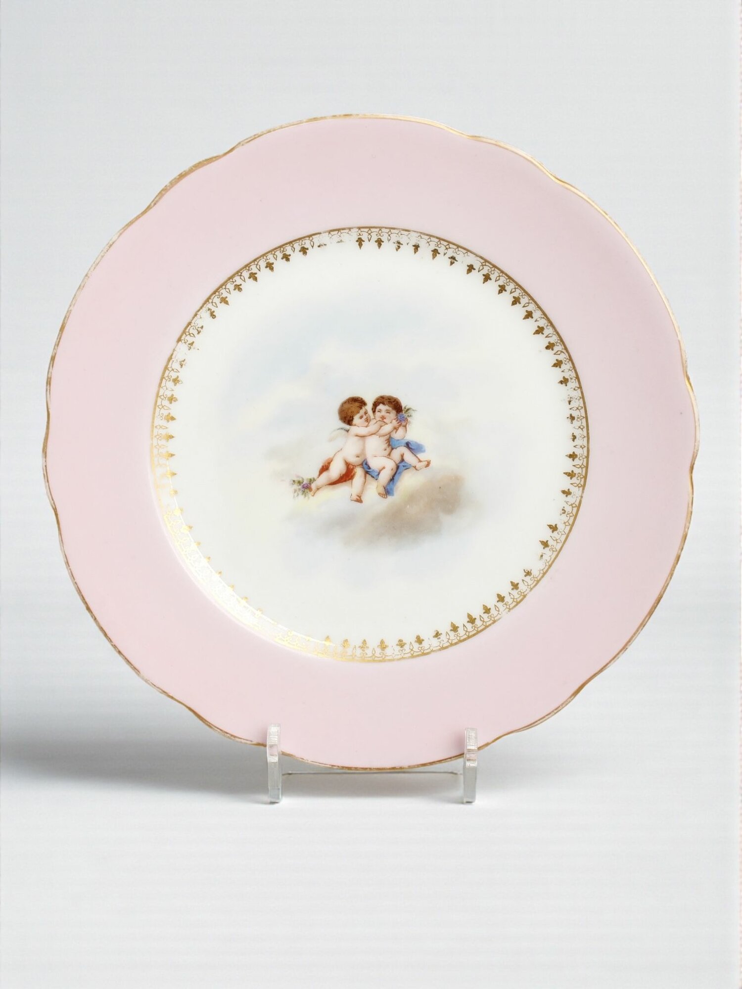 Антикварная пирожковая тарелка (D 17,8 см), фарфор, деколь, позолота, М. С. Кузнецова, XIX в.