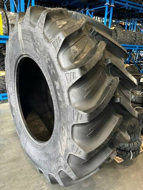 Шина пневмо 520/70R38 150A8/B MRL RRT 770 TL