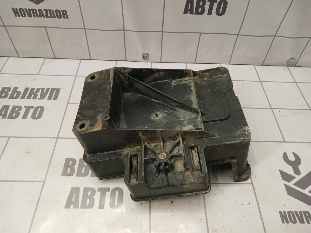 Крепление АКБ (корпус/подставка) Ford Focus 1 1998-2004