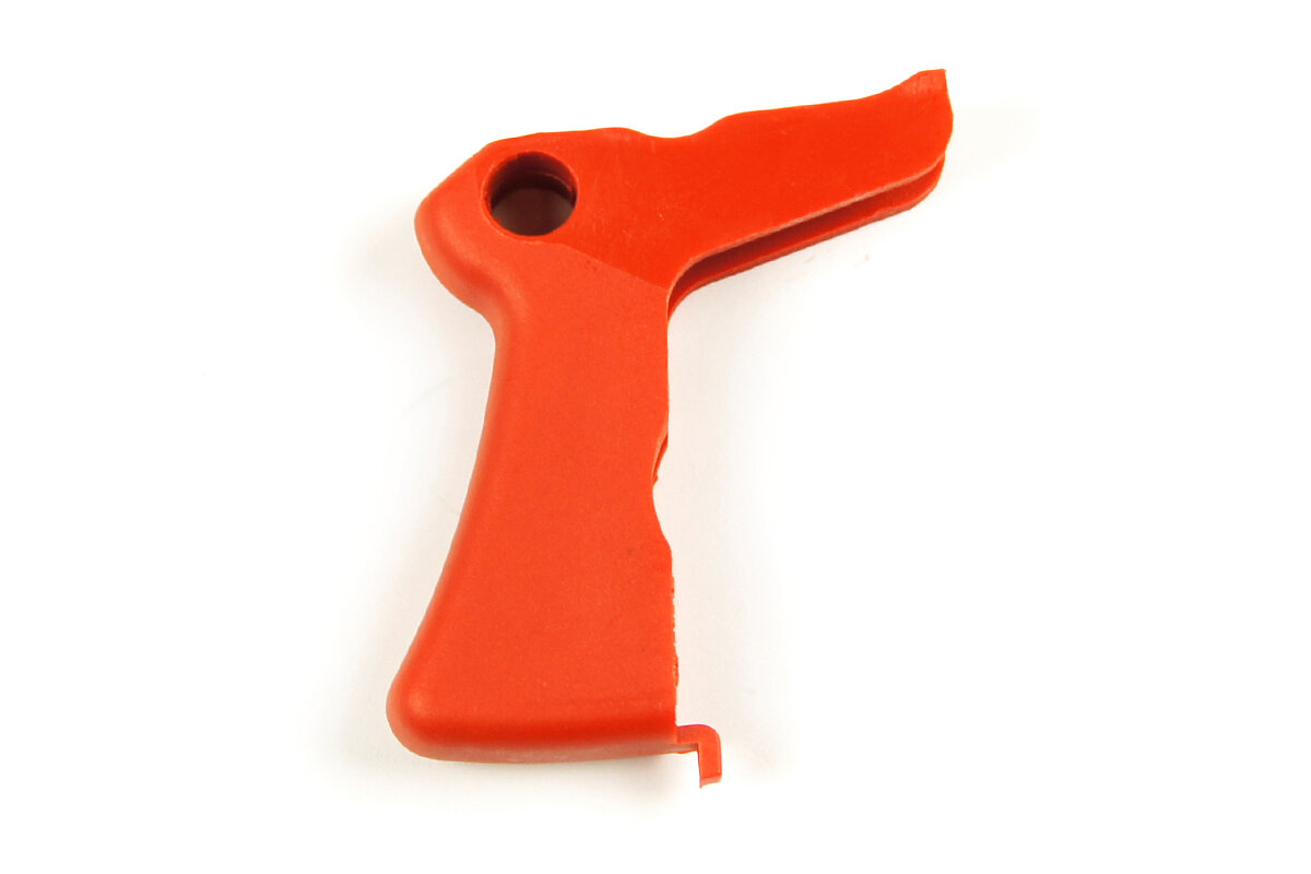 Кнопка включения подходит для электропилы CHAMPION 324N-18