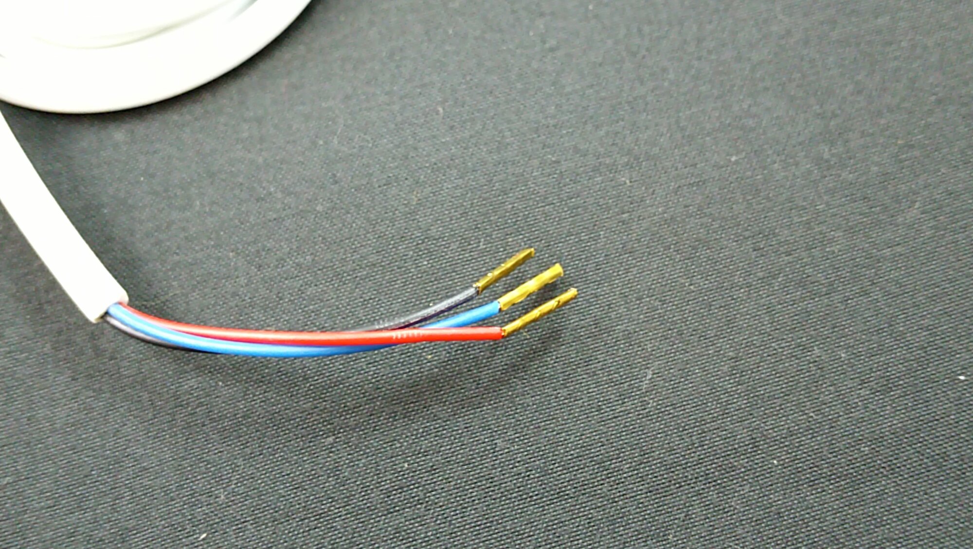 Danfoss 082F1081 - Кабель электропитания для термогидравлических приводов ABNM, длина 1 м