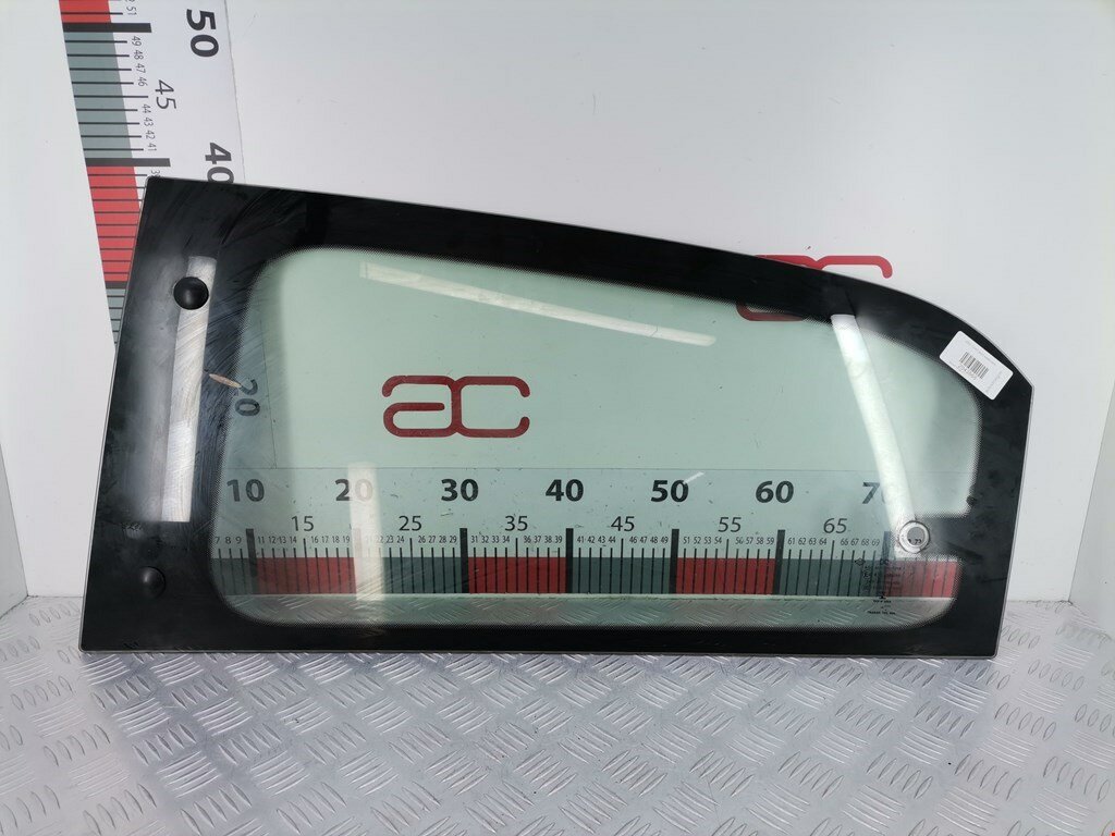 Стекло двери задней левой Renault Twingo 3 823014043R арт. 2043866