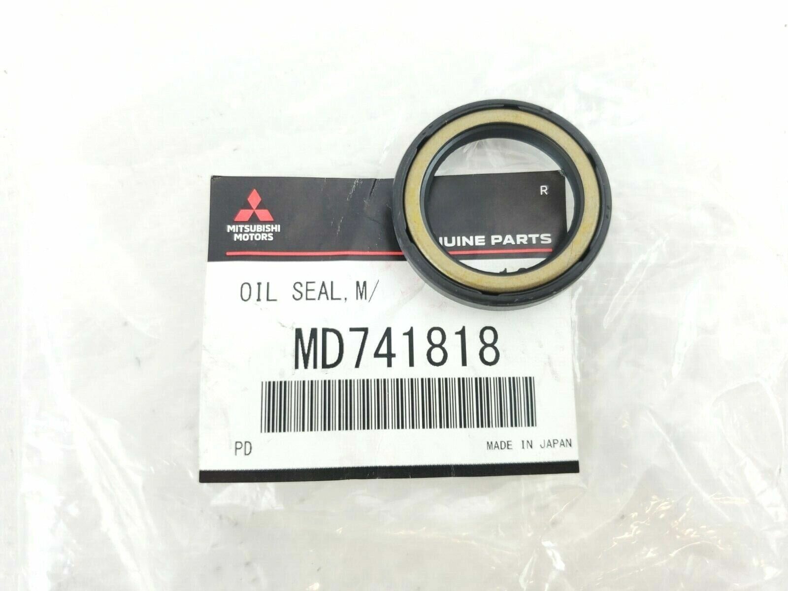 MITSUBISHI MD741818 Сальник первичного вала