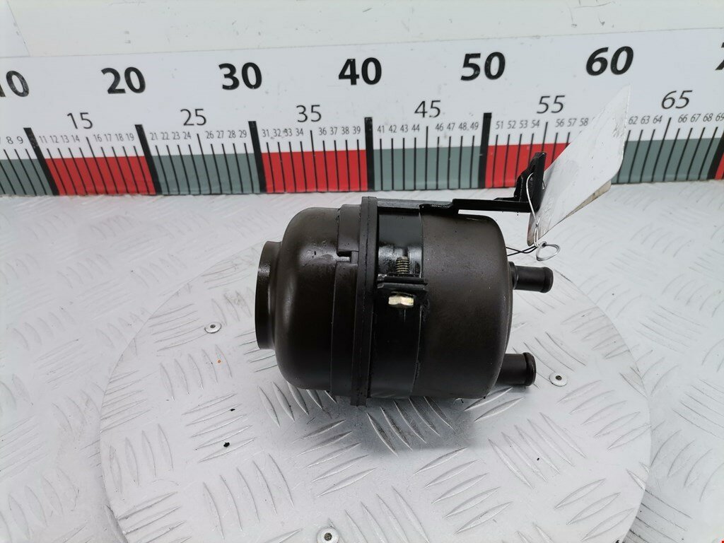 Бачок гидроусилителя BMW 5-Series (E34) 32416851217 арт. 1648633