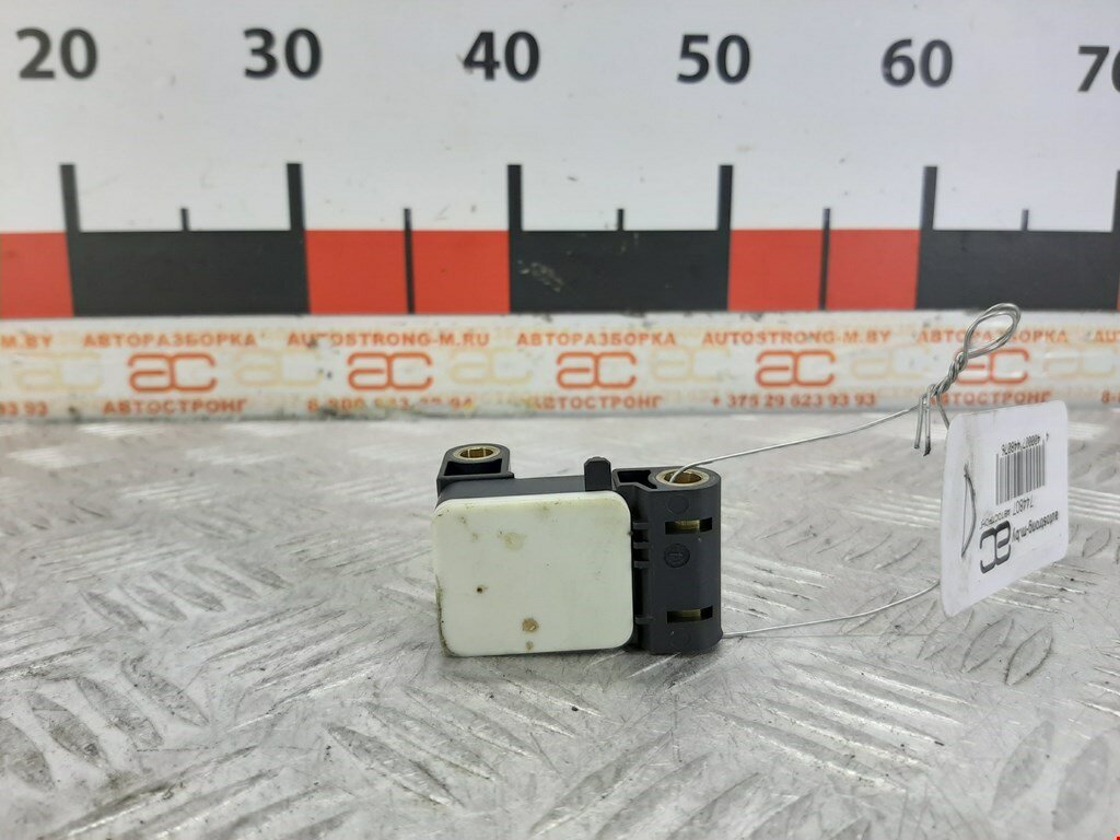 Датчик удара BMW 3-Series (E90/E91/E92/E93) 65776956485 арт. 744807