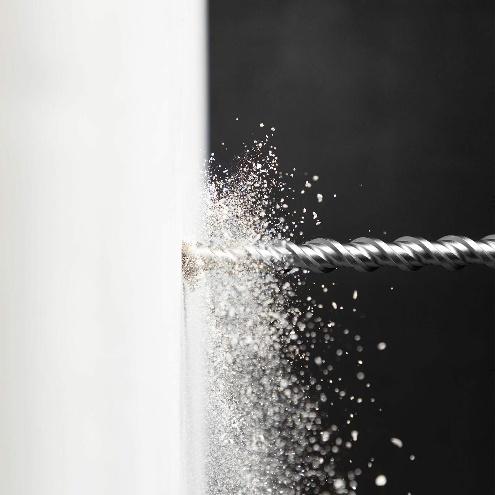 Бур по бетону, двойная спираль, три пылеотводящие кромки, 16 x 600 мм DENZEL, 705042