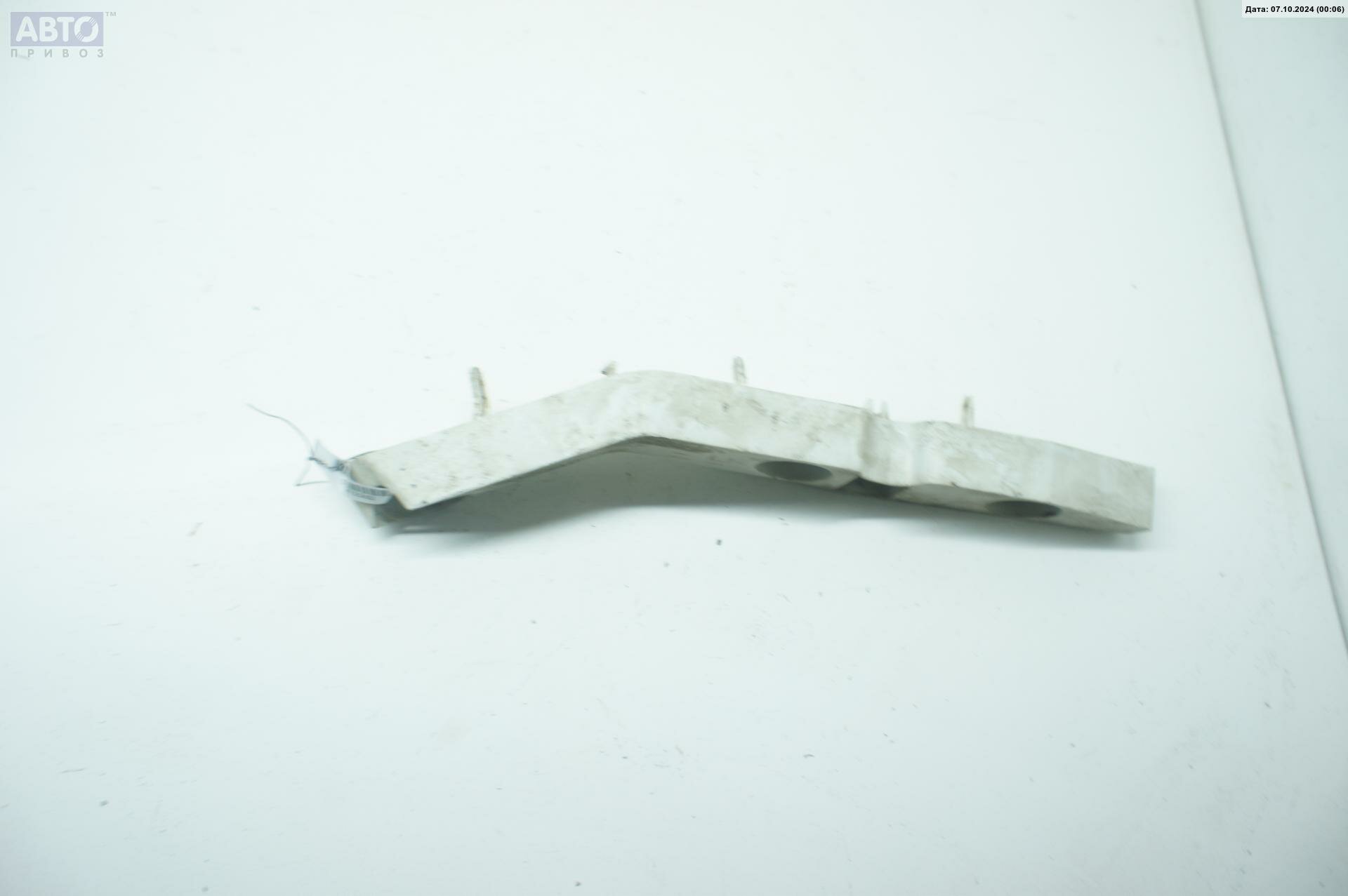 Кронштейн бампера переднего Ford Focus 2 (2004-2010)