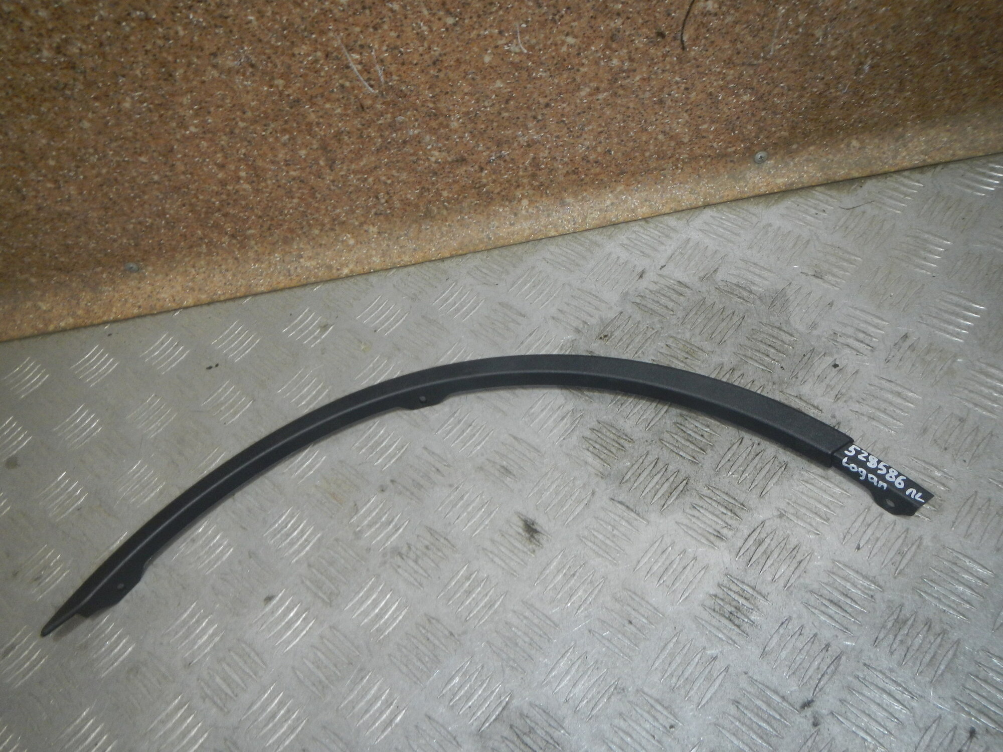 Б/У Накладка крыла переднего левого, Renault (Рено)-LOGAN (05-) RENAULT LOGAN (05-) Sailing Дубликат, новая. 528586 RENAU...