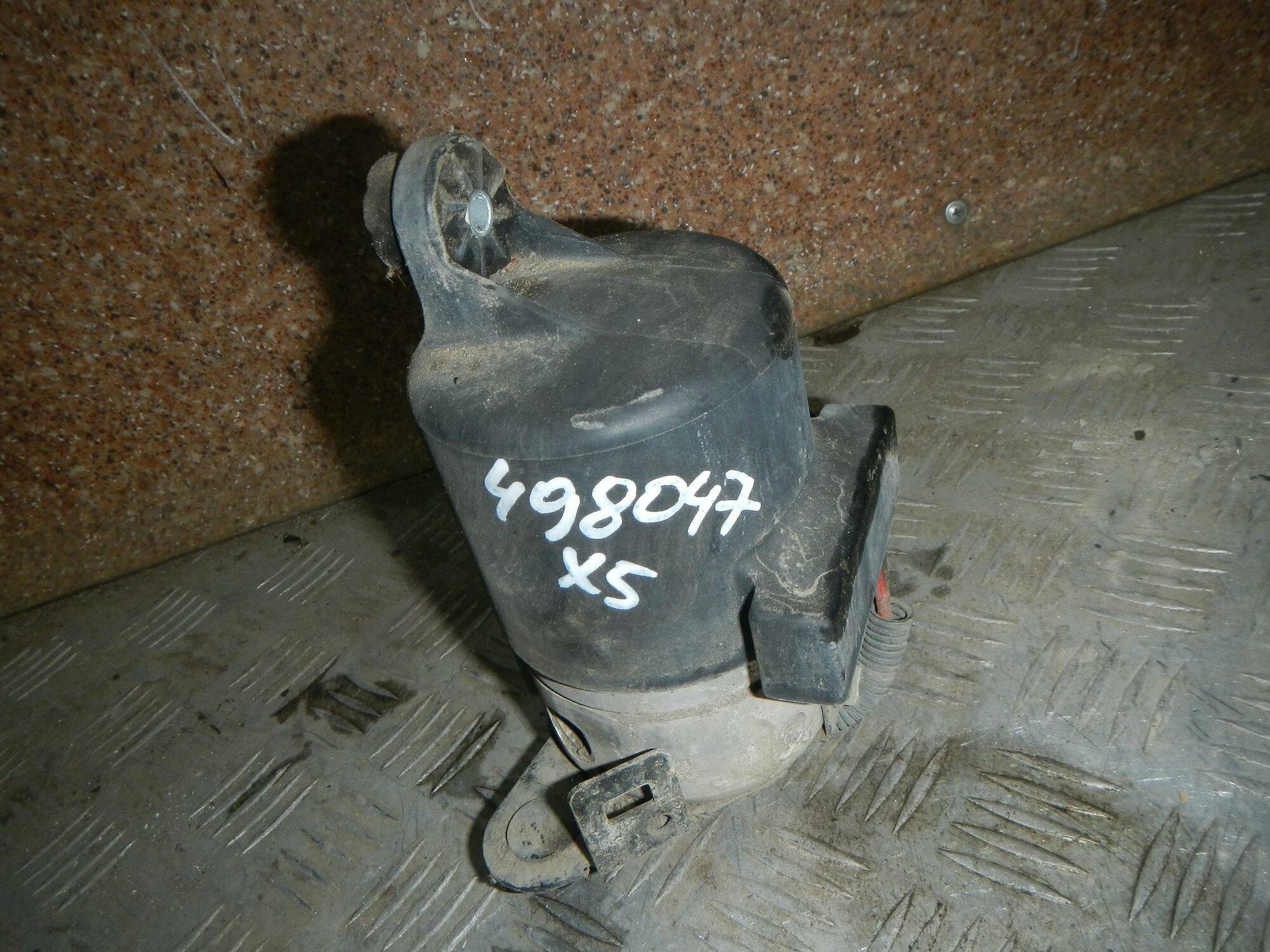 Б/У Насос ваккумный, BMW (БМВ)-X5 (E53) (99-06) BMW X5 (E53) (99-06) Без видимых повреждений. 498047 BMW арт. 34511165905