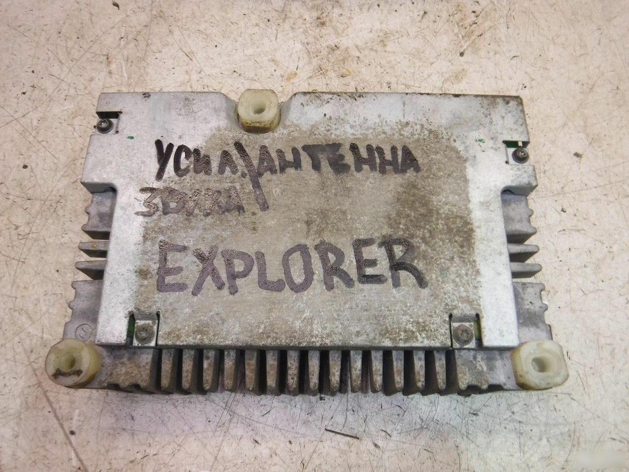 Блок электронный Ford Explorer II (1994—2003) F4ZF18A965AA
