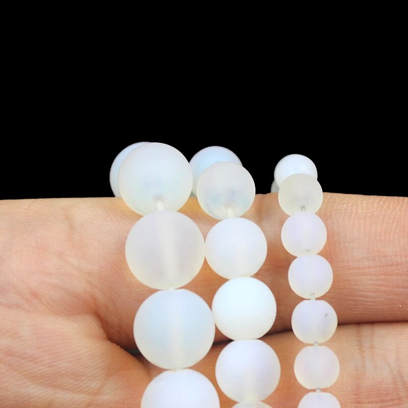 Бусины из белого опала Youth Cadence 8mm approx 46beads