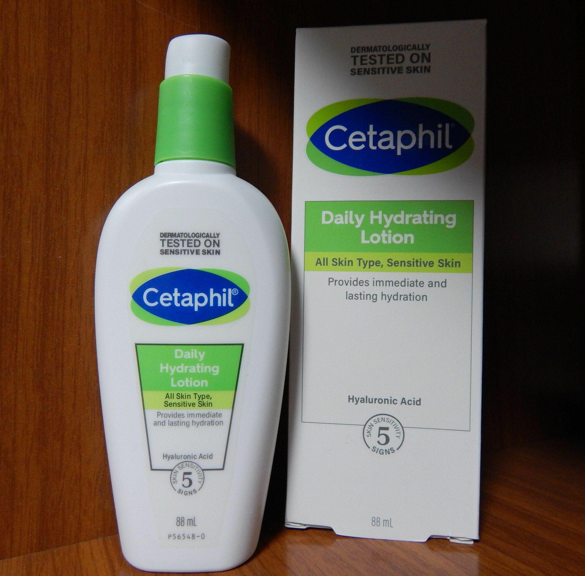 Cetaphil Daily Hydrating Увлажняющий лосьон для лица, Подходит для людей с любым типом кожи,88 мл-.