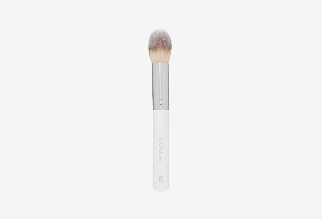 Кисть  для тонального крема, румян и пудры WOW BRUSH Foundation, Blush & Powder Brush