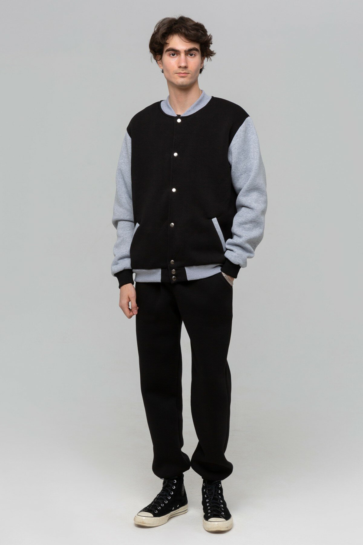 Костюм спортивный