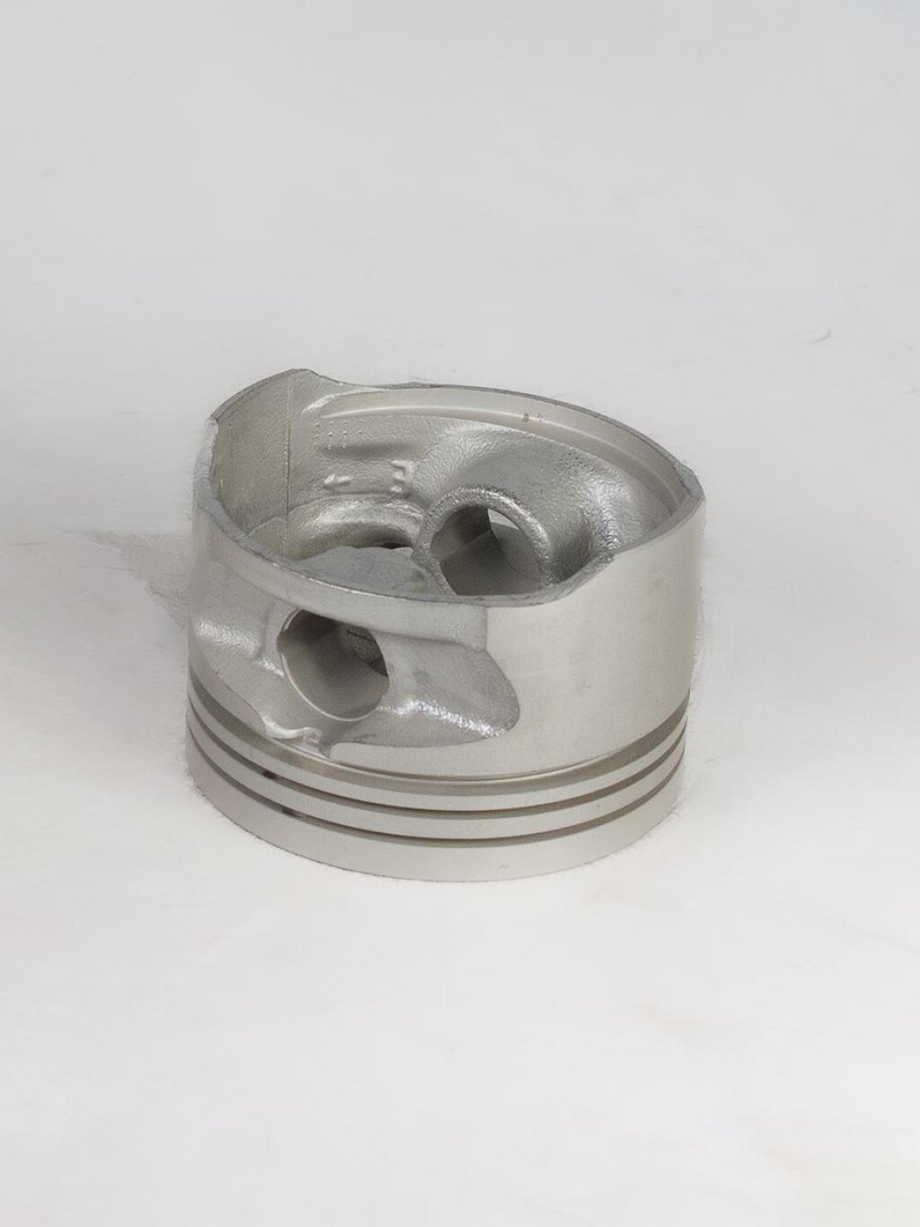 Поршень двигателя 0.25 General Motors 93740213