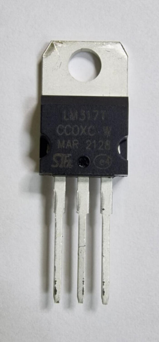 Микросхема LM317T