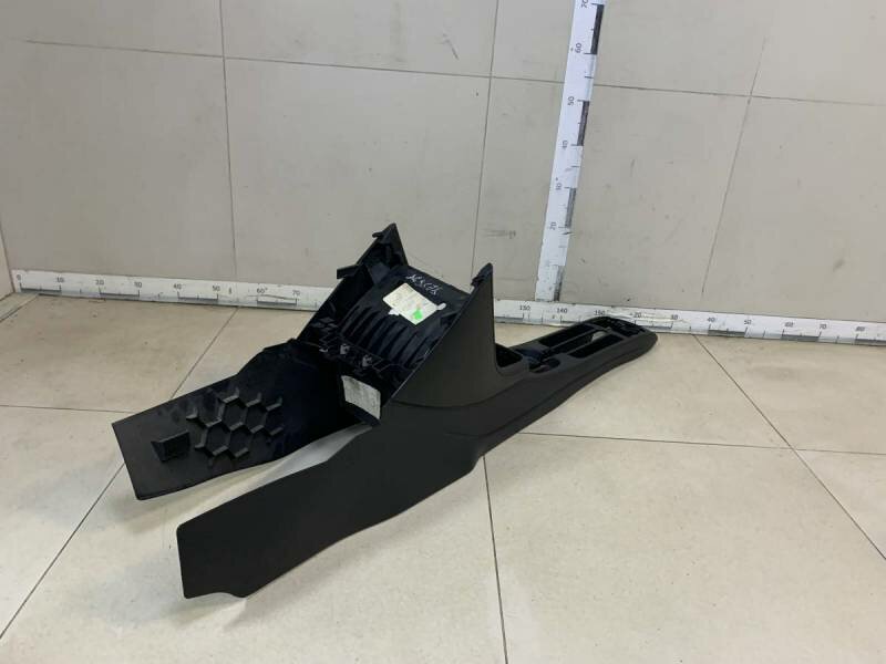 Консоль центральная Volkswagen Polo Sed RUS 2011