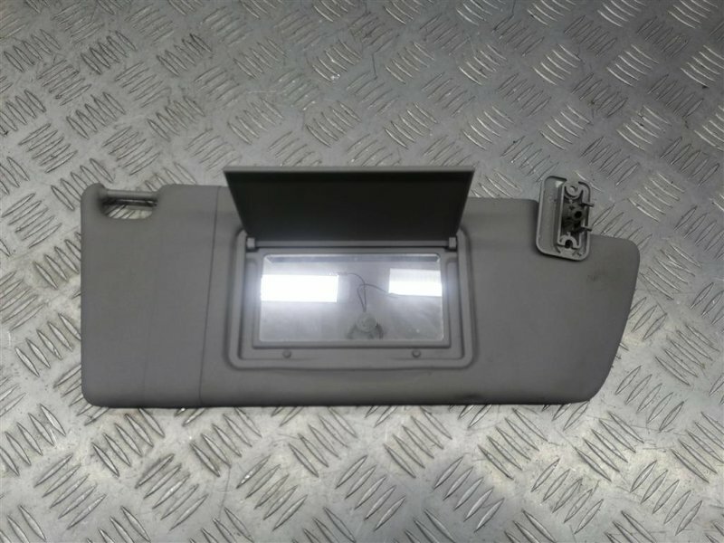 Б/У Козырек солнцезащитный правый Opel Vectra C / Опель Вектра C 1.8 Z18XER 140Л.С. 2006