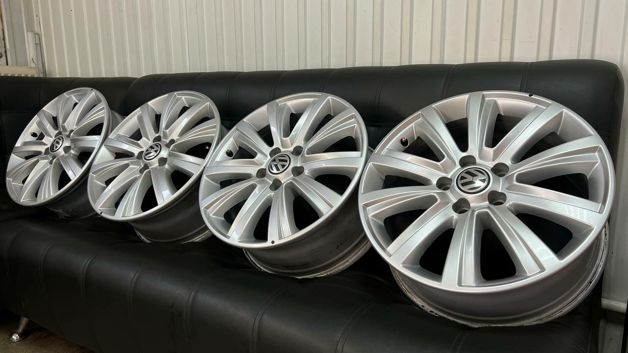 К-кт дисков ориг литых R18 VOLKSWAGEN 5х120