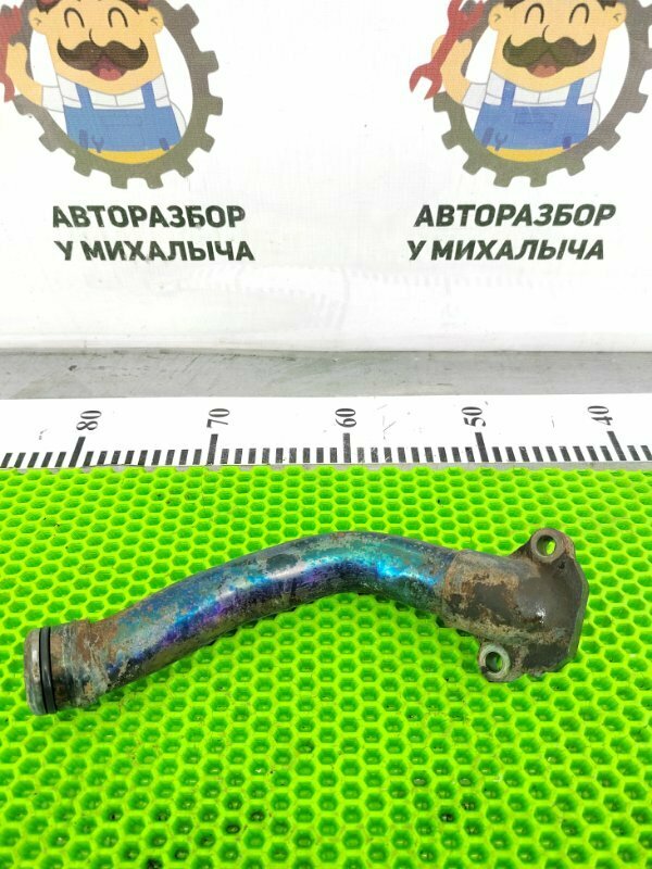 Трубка системы охлаждения Nissan X-Trail T30 QR25DE 2000 (б/у) 130486N20A