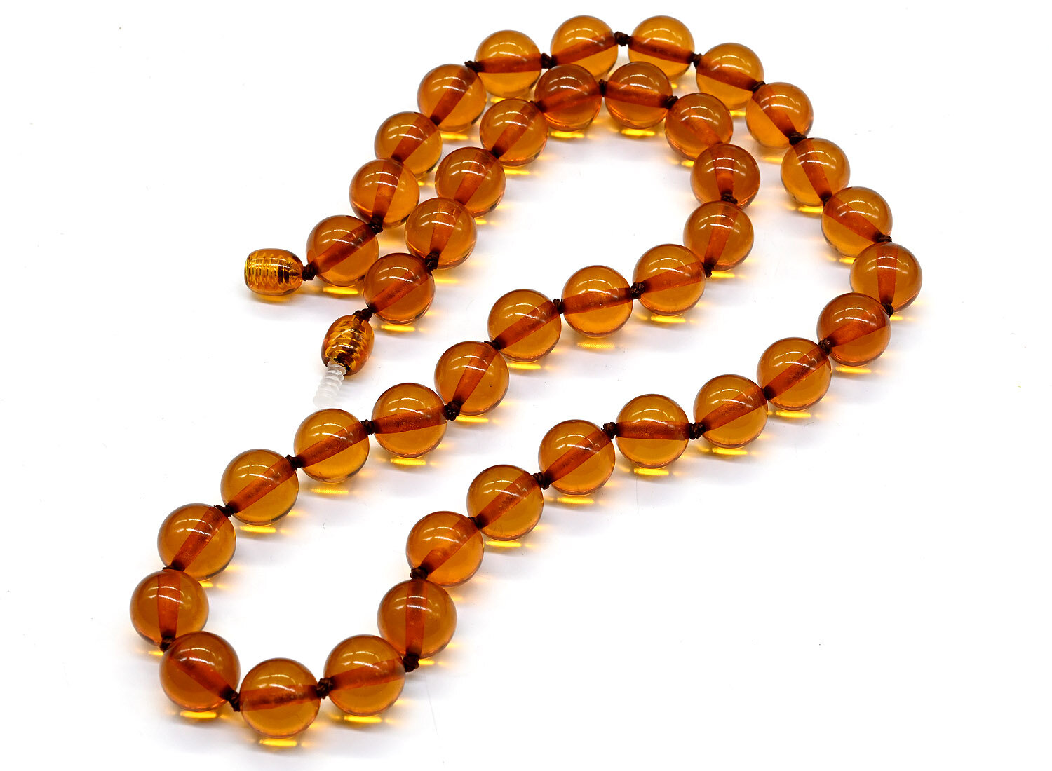 Бусы, янтарь