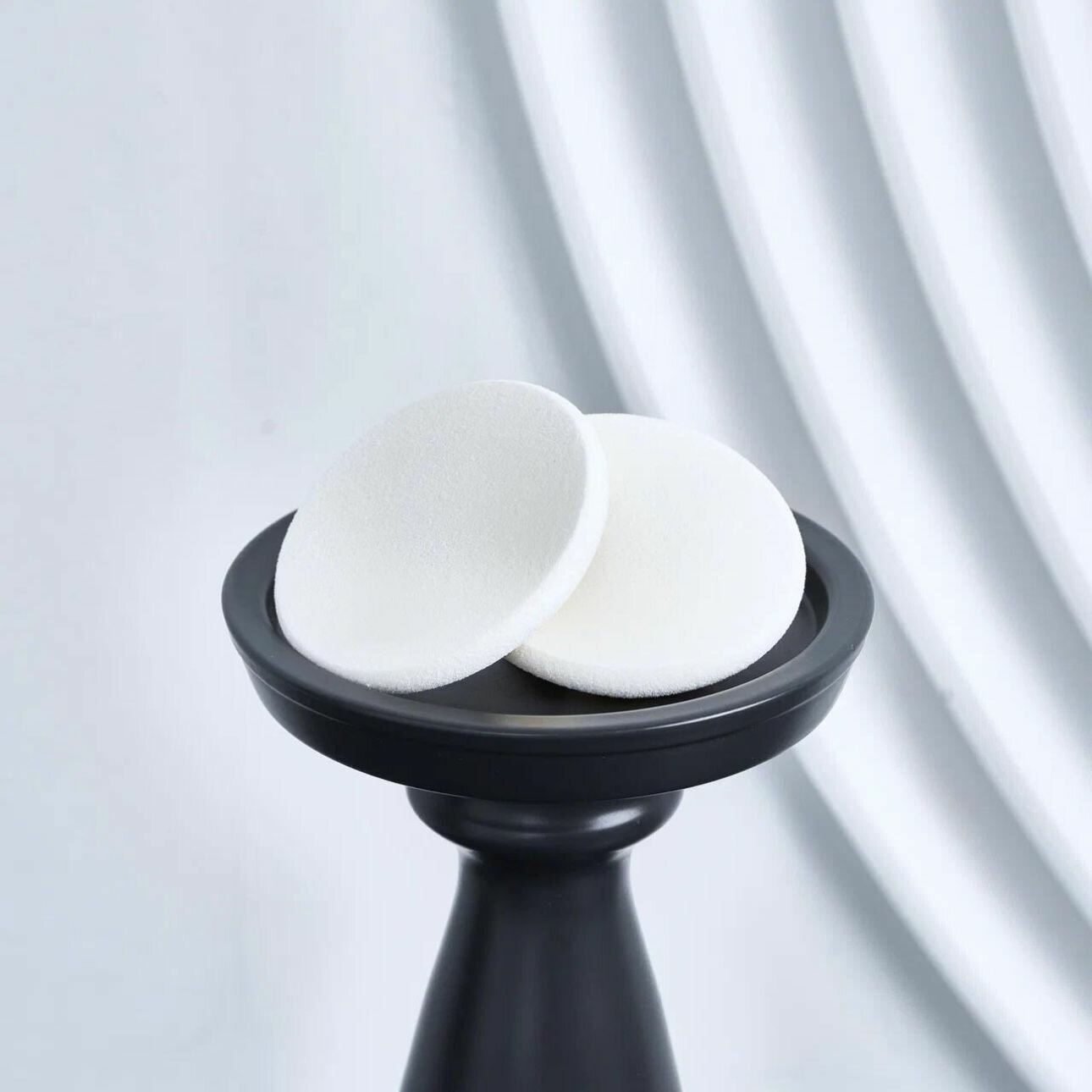 Etre Belle Спонжики плоские для нанесения макияжа, 2 шт