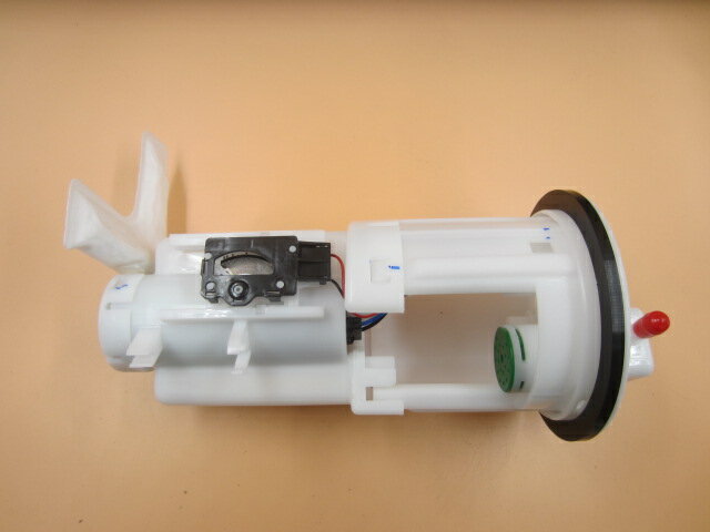 Насос топливный совместим с Mitsubishi Colt 2004-2012 1760A195