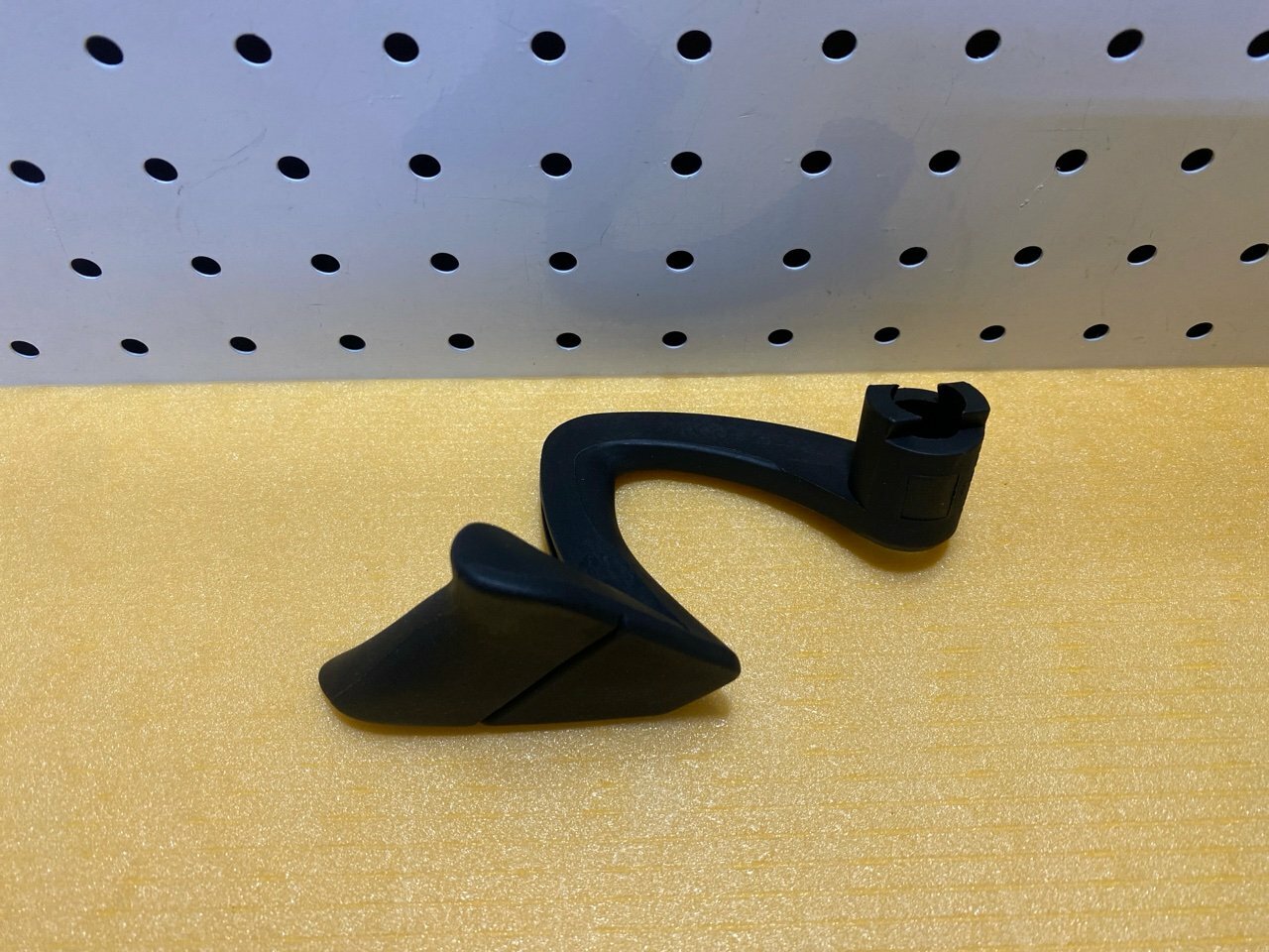 Ручка двери правая SCANIA P R G 4 серия