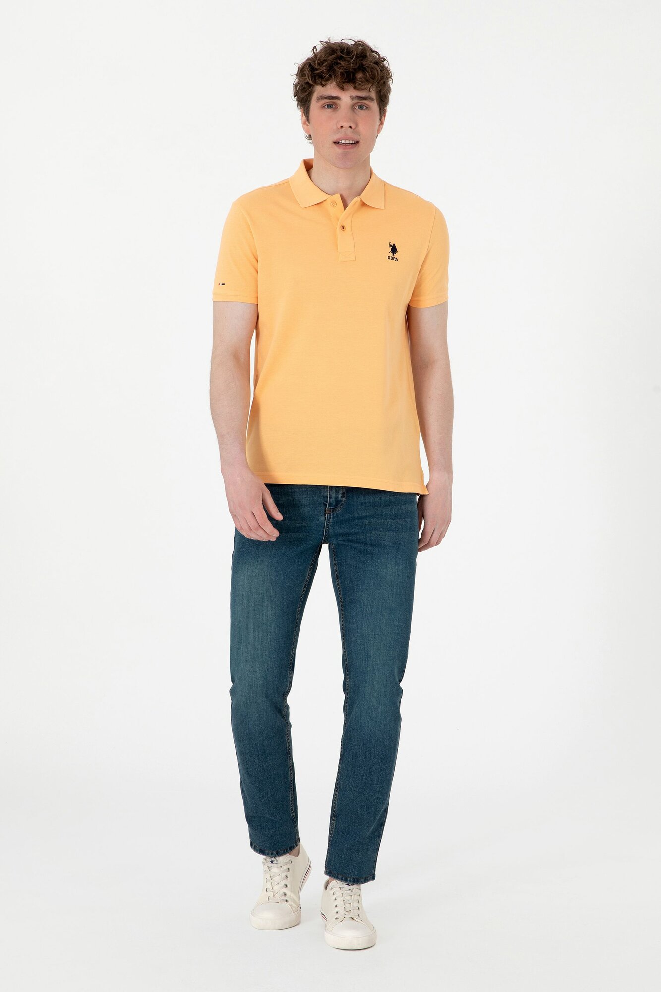 Джинсы зауженные 