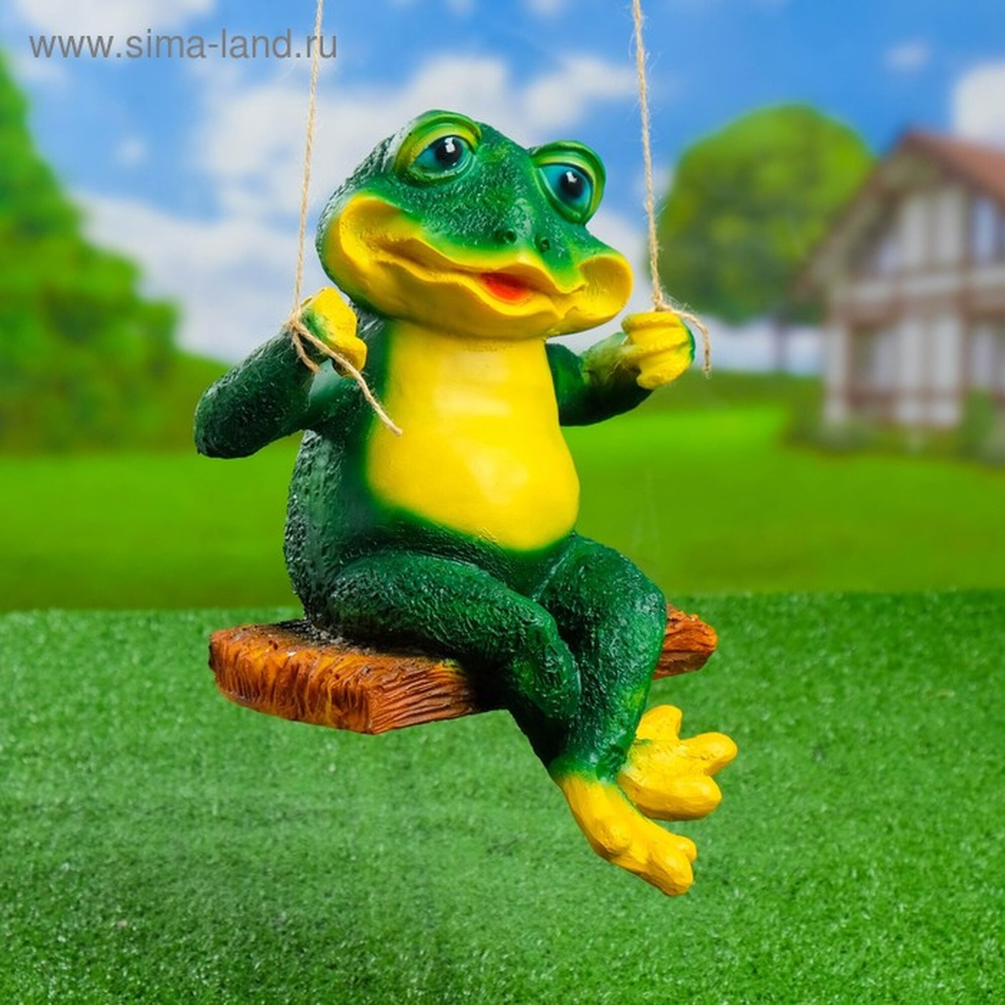 Подвесной декор ТулаСад "Лягушка на качелях", полистоун, зеленый, 22x24x27 см