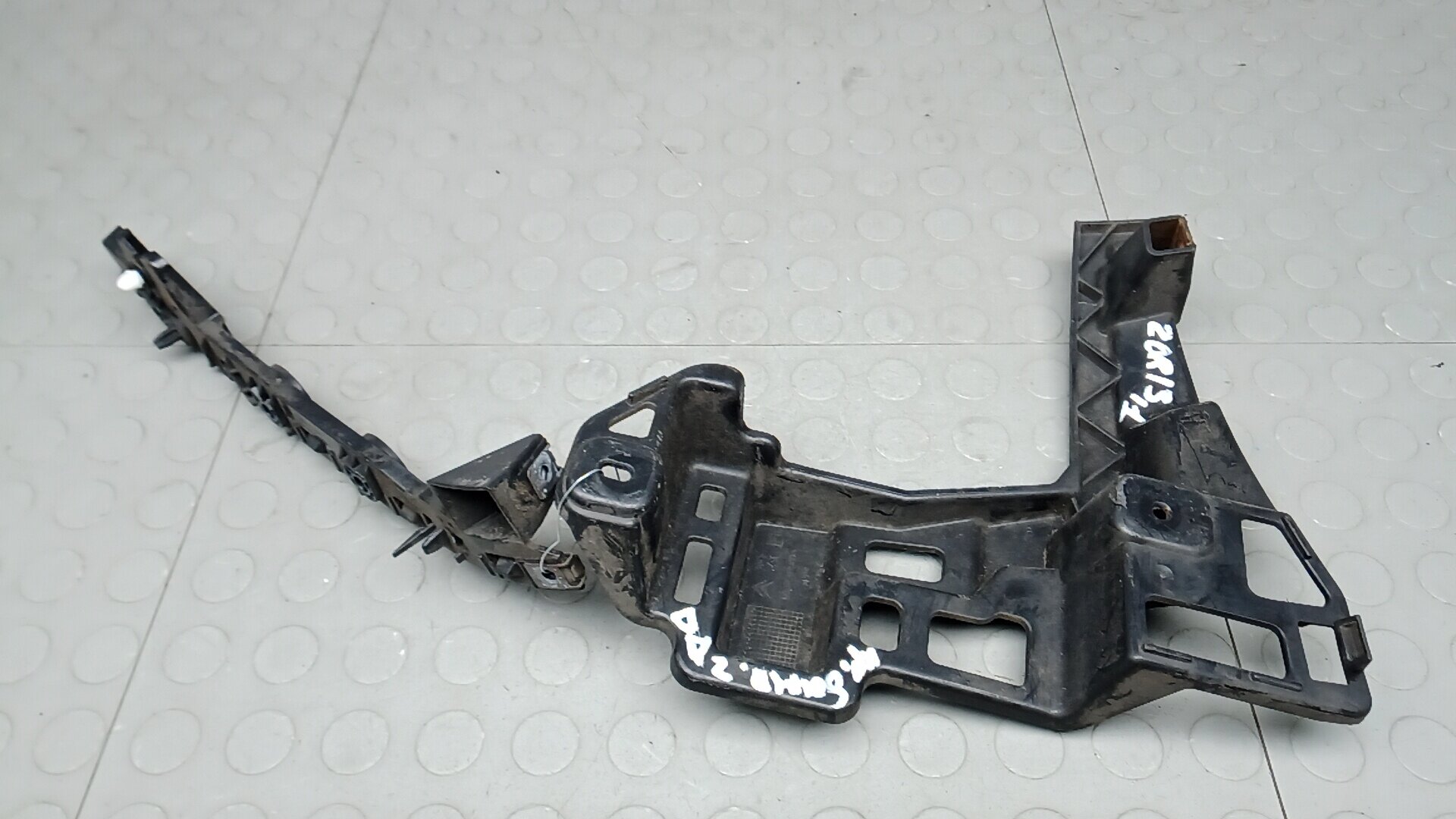 Крепление бампера заднее CITROEN C4 GRAND PICASSO 2