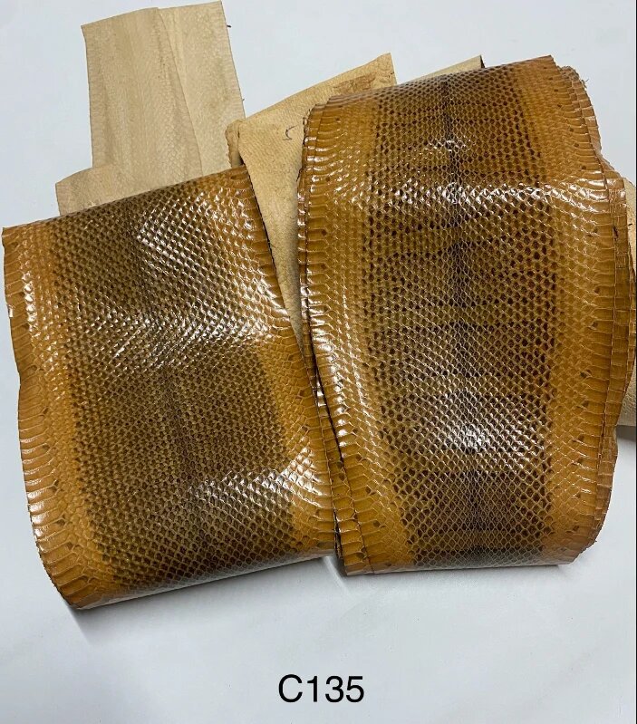 Цельноцветная змеиная кожа 11cm x 70cm