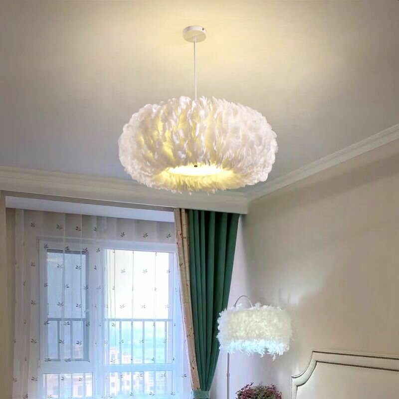 Люстра из перьев 80cm Белый свет