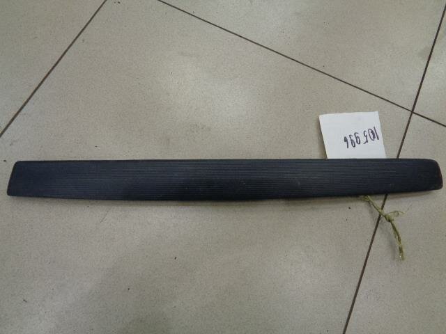 Накладка обшивки двери передней правой от Subaru Outback BG 1994-1999