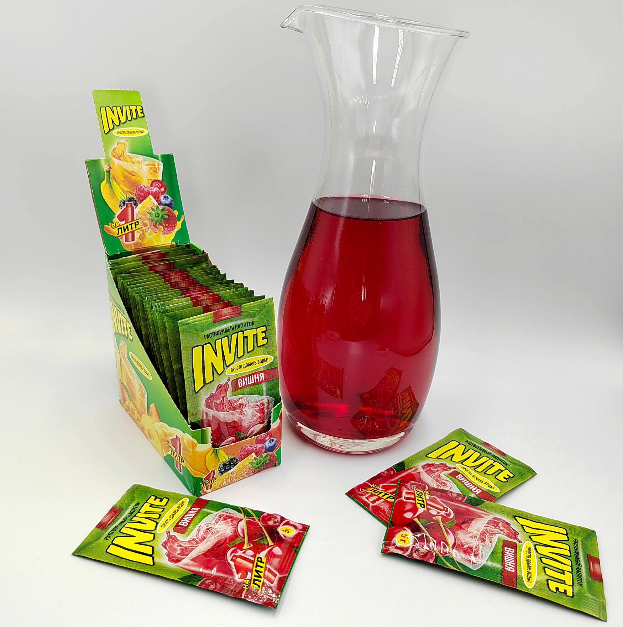 INVITE Растворимый напиток Инвайт вишня (блок 24шт по 5гр) конфеты Канди Клаб. Сухой сок Zuko Зуко, Yupi Юпи (Юппи). Набор в подарок на праздник, день рождения, Новый год, лимонад с собой на природу