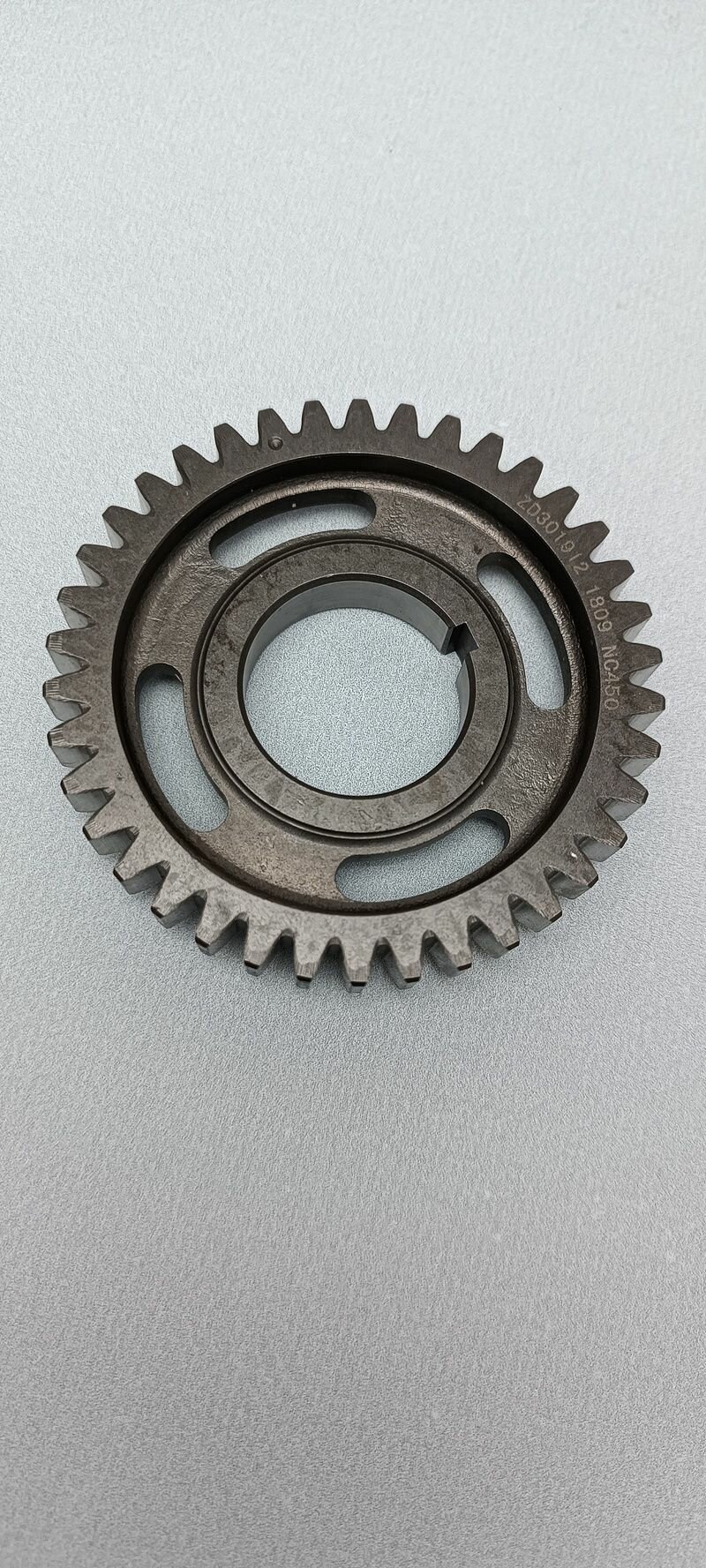 Шестерня ведущая балансира 194MQ (NC450) ZS