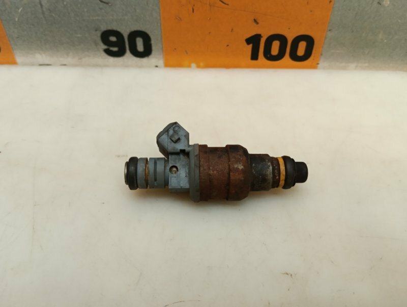 Б/У Форсунка топливная Land Rover Freelander 2002 L314 366914 LAND ROVER арт. 0280150703