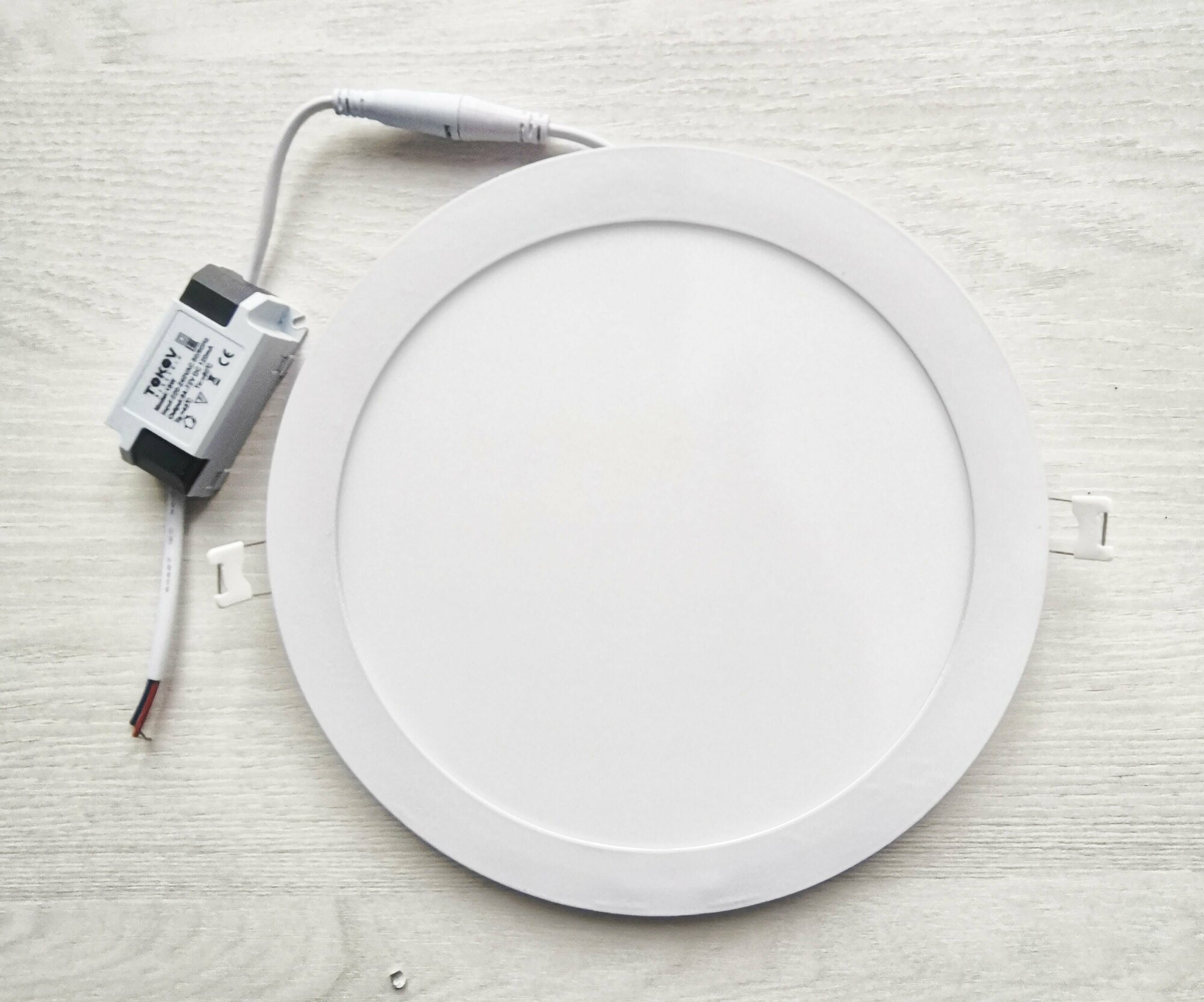 Светильник светодиодный ДВО-R1-18-4K-IP20 225х18мм 18Вт 1440лм 4000К IP20 TOKOV ELECTRIC TOK-R1-18-4K-IP20