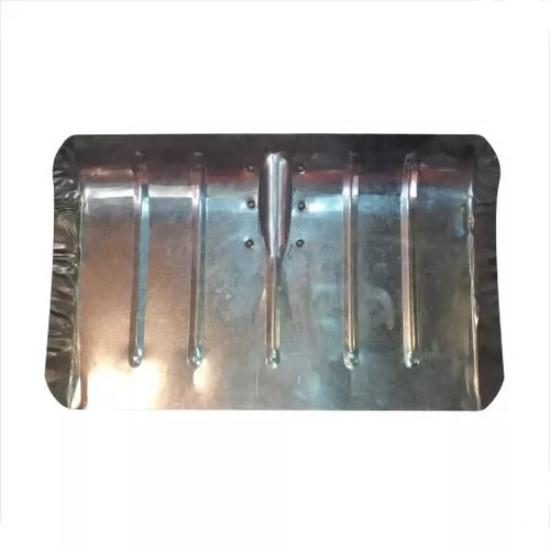 Лопата снеговая 530х310мм (сталь оцинкованная) с черенком 27978