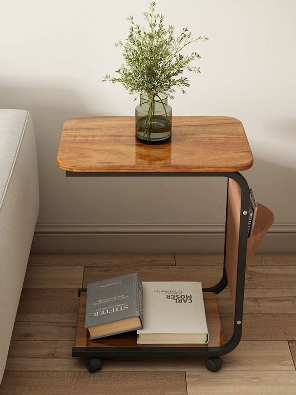 Приставной столик