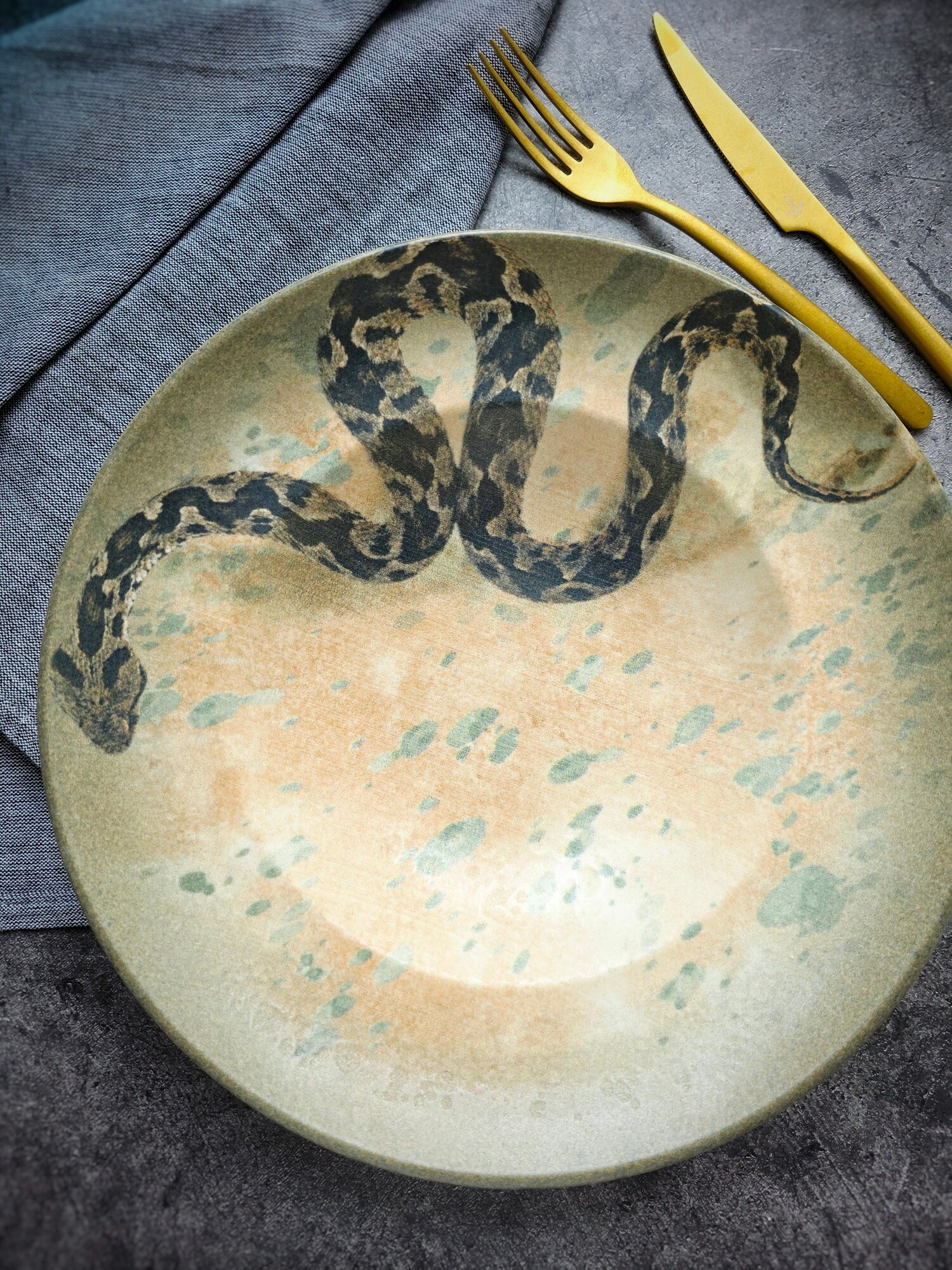 Тарелка глубокая, матовая "Саванна" змея 1 шт, 27см, 450 мл. Ударопрочный, профессиональный фарфор, для подачи горячих и холодных блюд, закусок. Bonna (Турция)