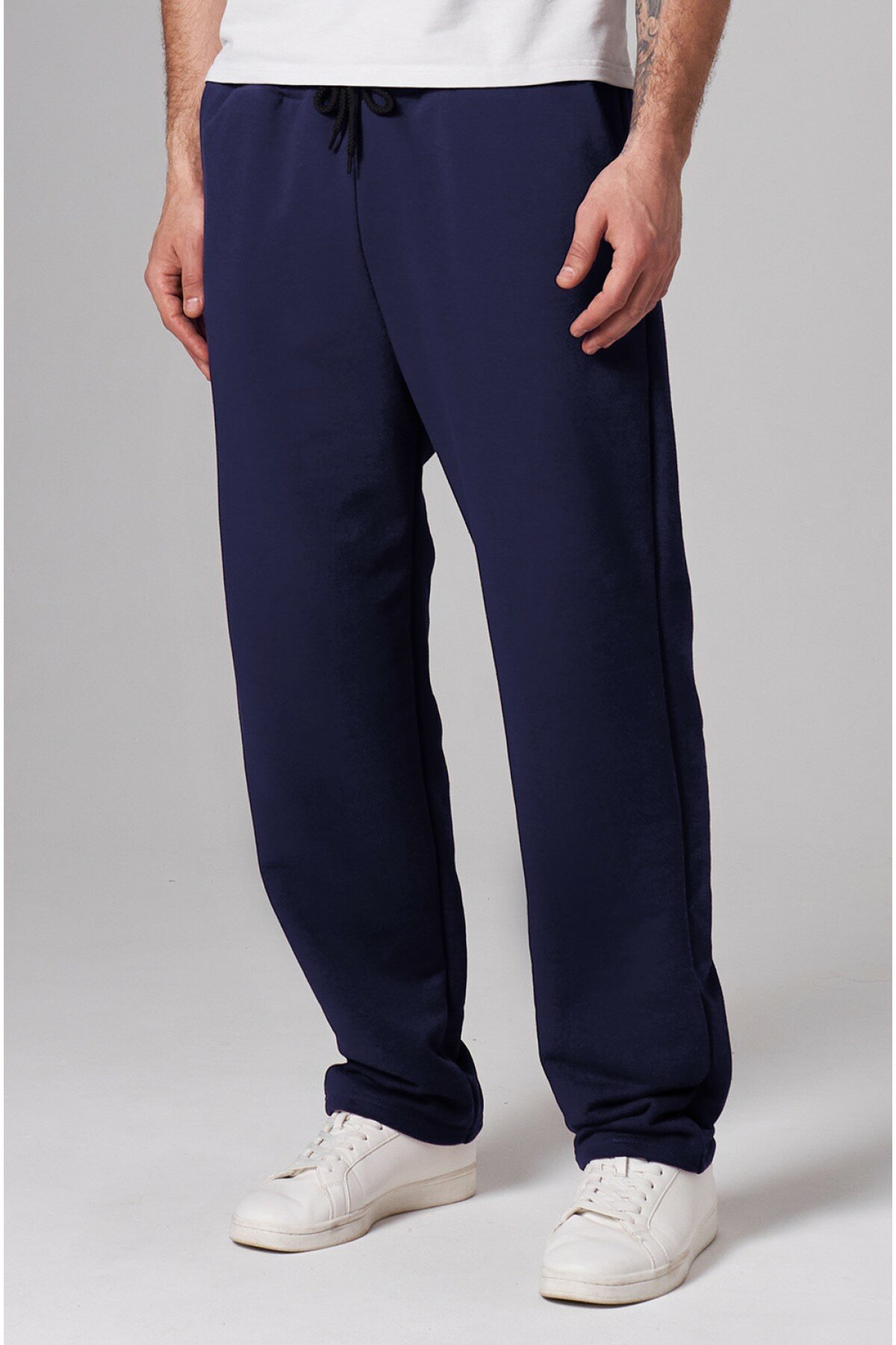 Брюки спортивные