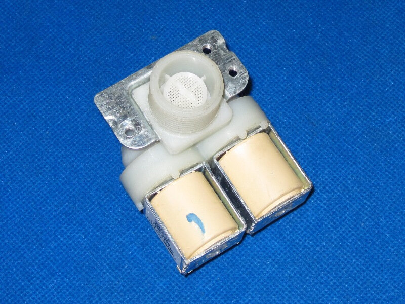 5220FR1251E - Клапан заливной 2Wx180 LG