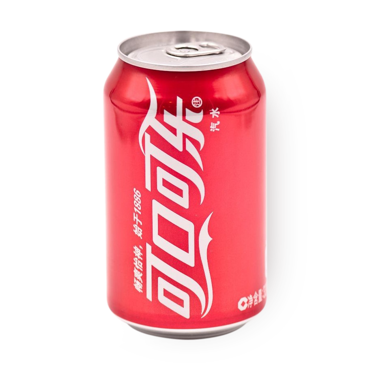 Напиток Coca Cola Classic, газированный, в металлической банке, 330 мл