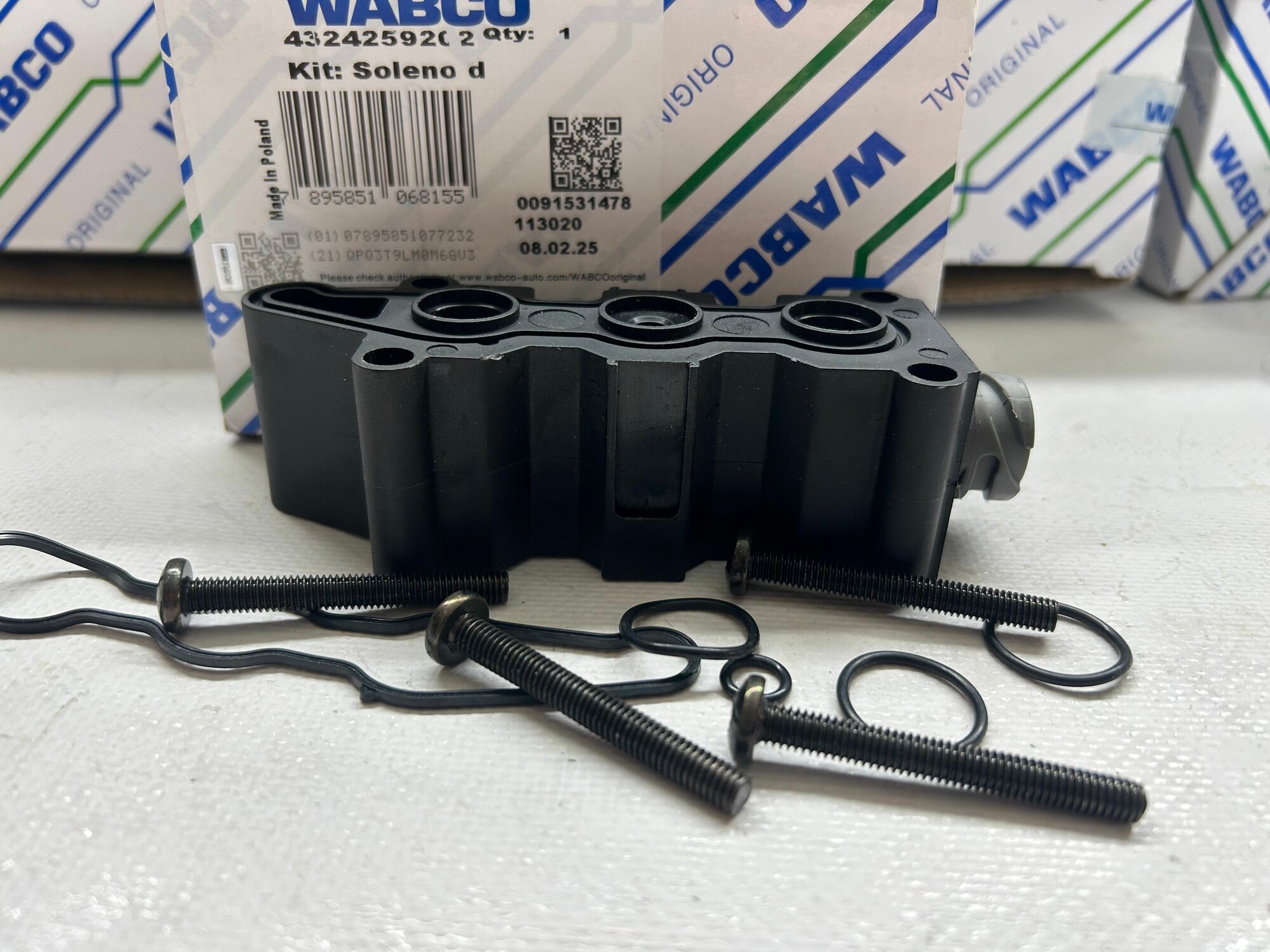 Клапан электромагнитный Wabco 4324259202