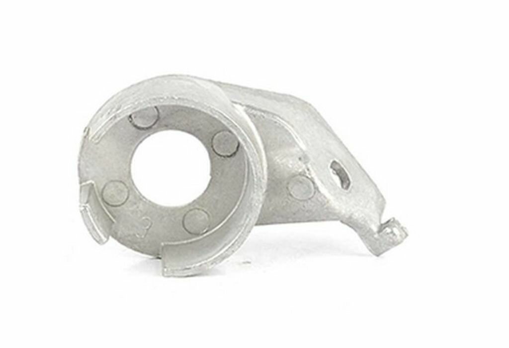 Кронштейн левый радиатора верхний для Опель Вектра арт BSG65922034 BSG AUTO PARTS