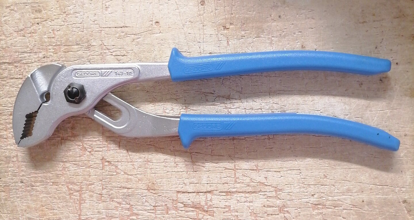 Клещи GEDORE 10", с 6-ю ступенями регулировки, хромированные, длина 262 мм 6415880