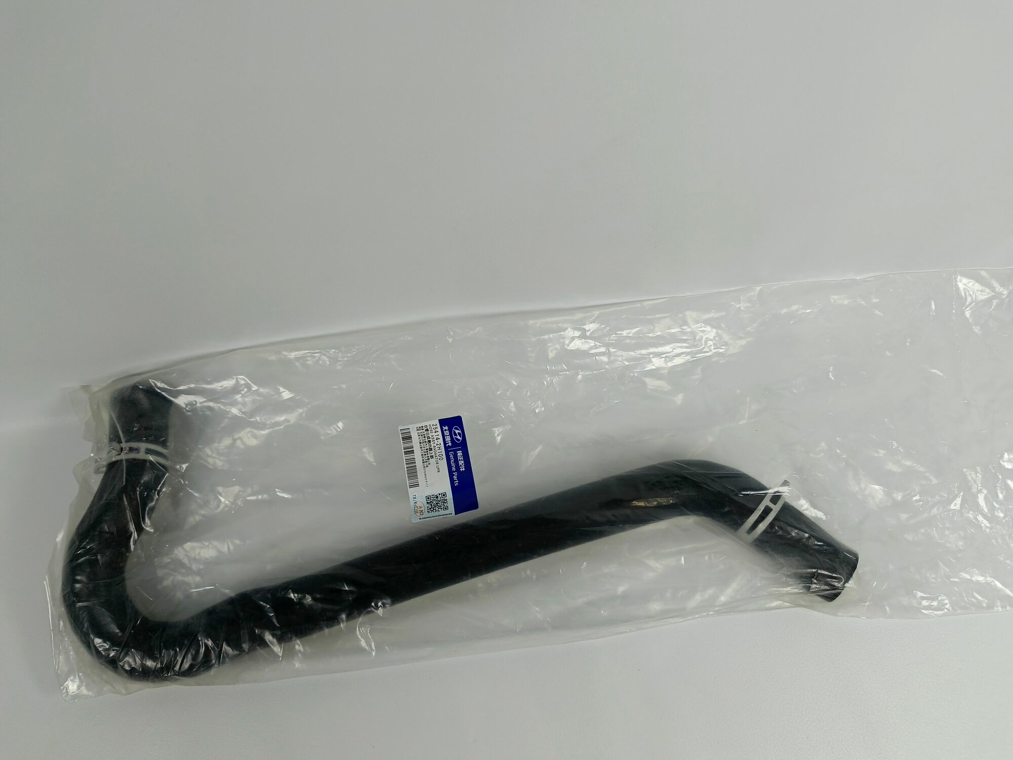 Патрубок радиатора 254142H100 Hyundai-KIA