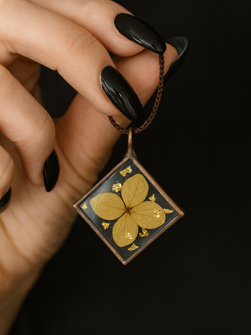 Подвеска, стекло